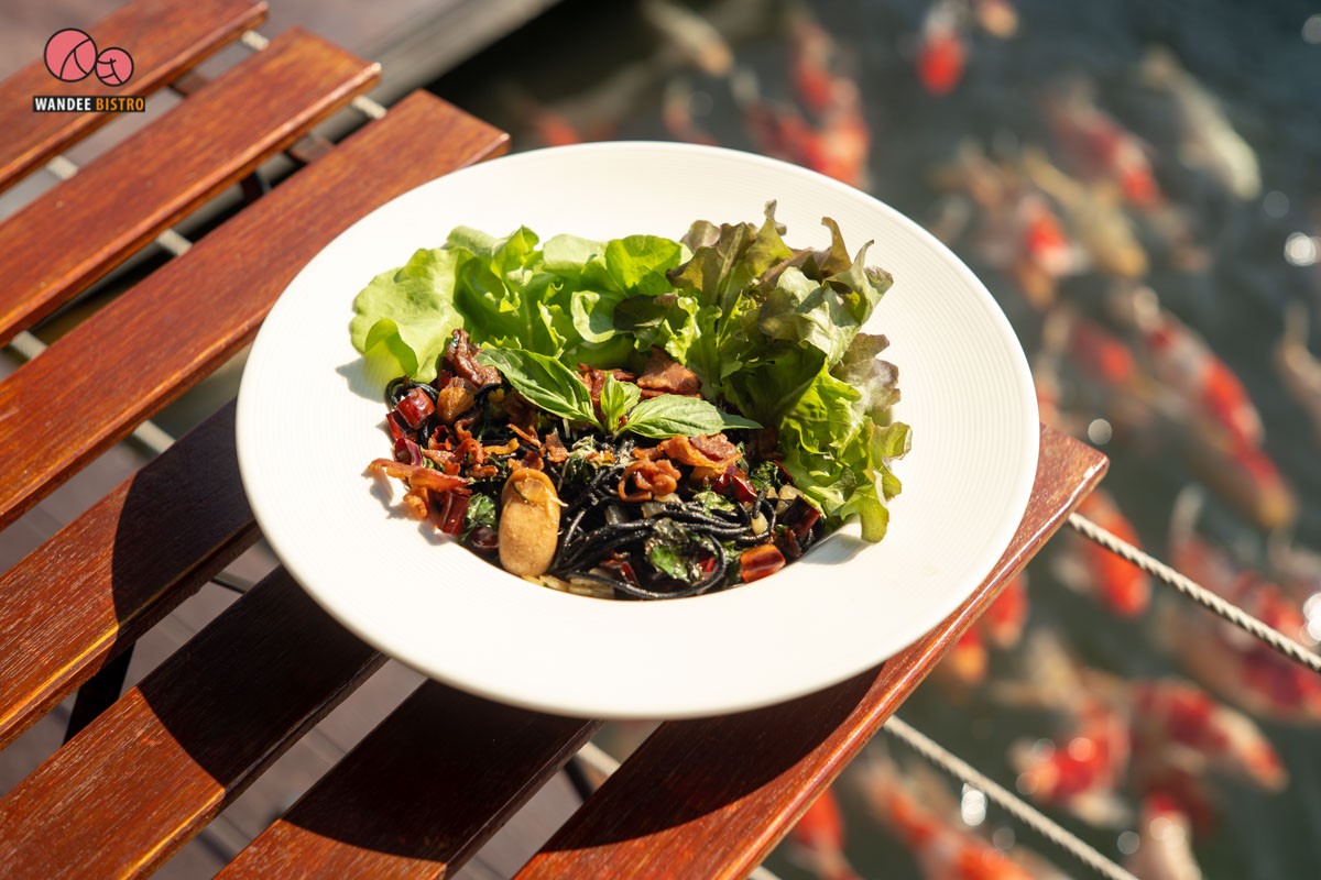 Little Loft Cafe & Farm คาเฟ่น่ารักที่มีฟาร์มผักปลอดสารพิษและสวนสัตว์เล็กๆ