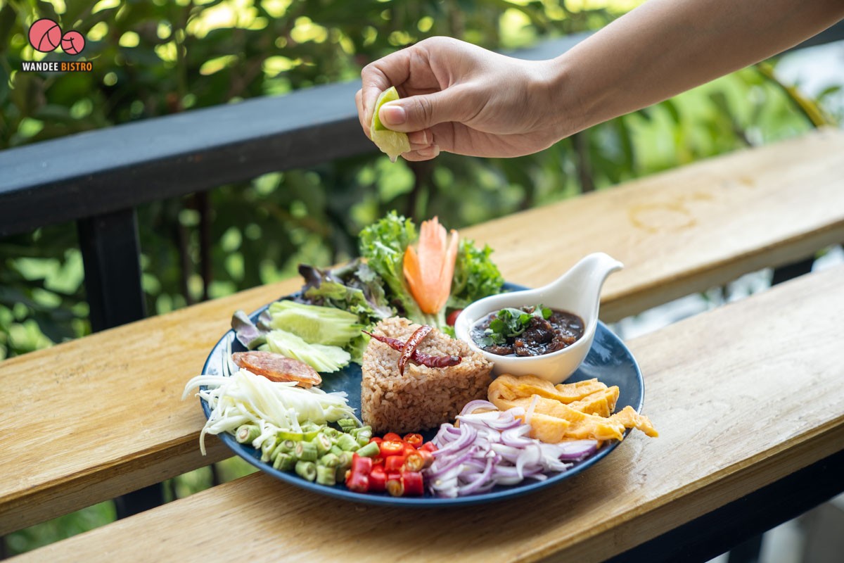 Little Loft Cafe & Farm คาเฟ่น่ารักที่มีฟาร์มผักปลอดสารพิษและสวนสัตว์เล็กๆ