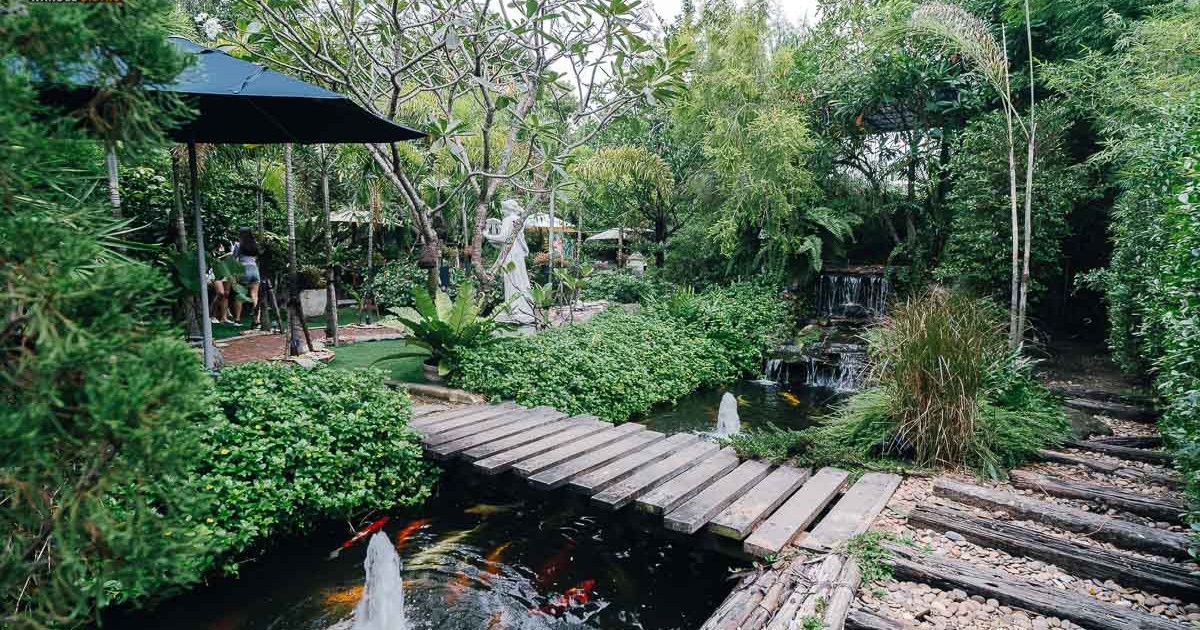 Slot co working space & café เปลี่ยนที่ทำงานในบรรยากาศธรรมชาติ