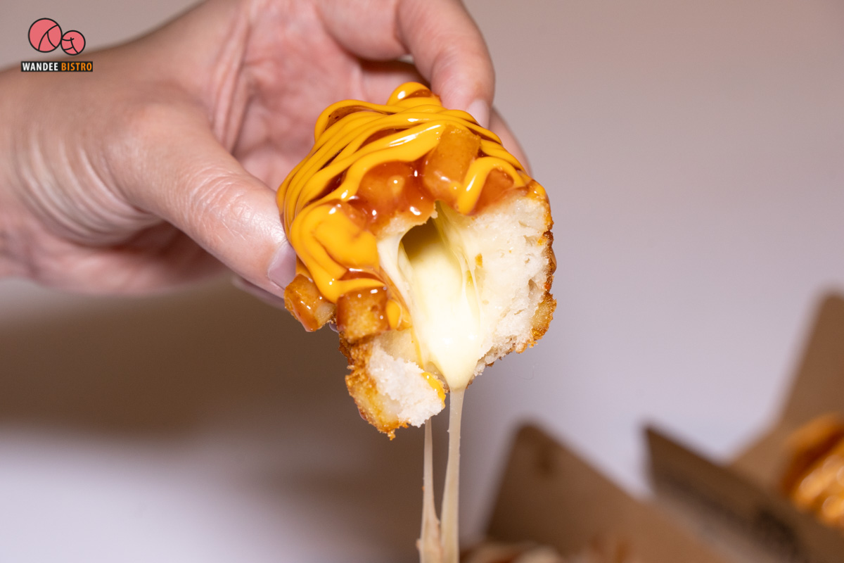 Bomber Dog เมนู Street food สไตล์เกาหลี อร่อยแบบในซีรีส์