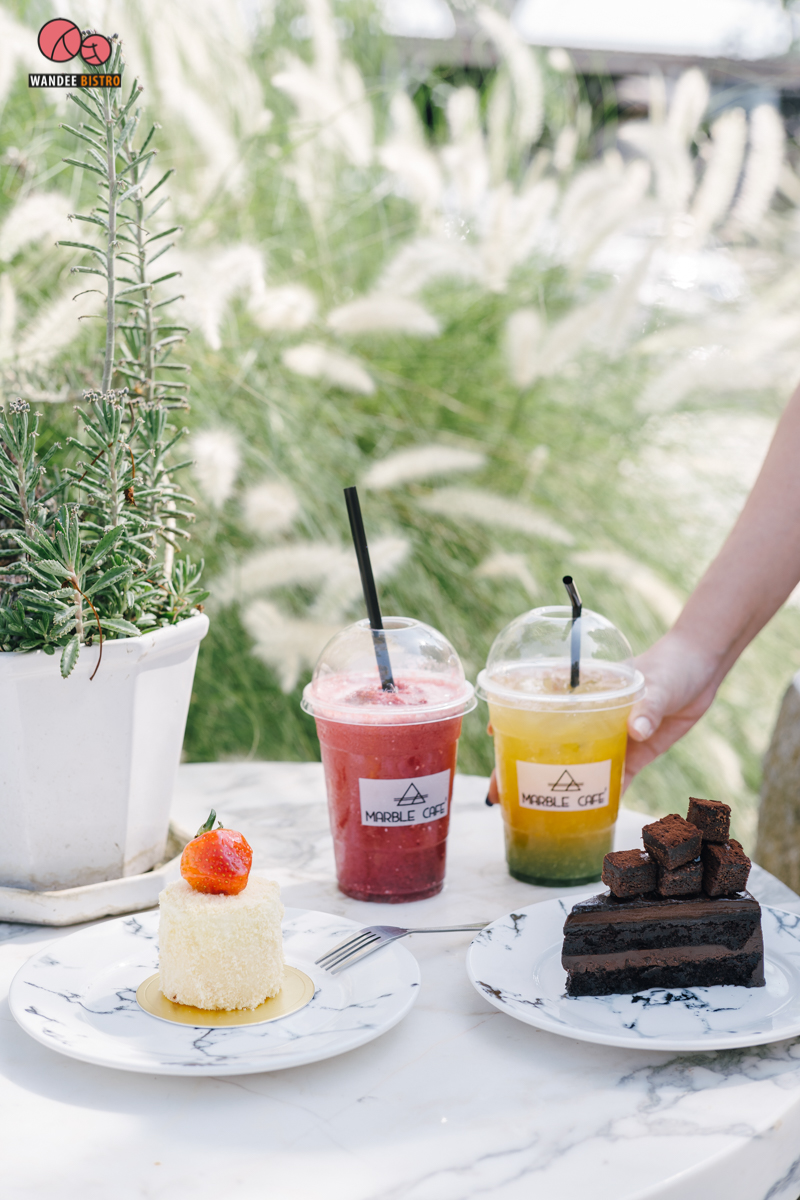 Marble cafe คาเฟ่หินอ่อนสุดอลัง จุดเช็คอินใหม่ย่านศรีนครินทร์