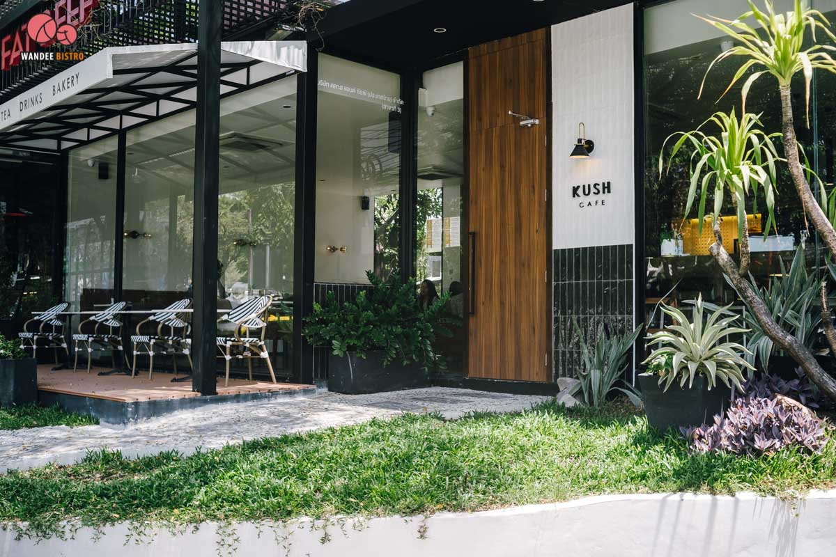 Kush Cafe คาเฟ่เท่ๆ ย่านถนนนางลิ้นจี เบเกอรีโฮมเมด