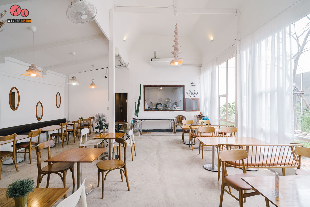 PRANG VIEW Café คาเฟ่วิวพระปรางค์ในอยุธยา