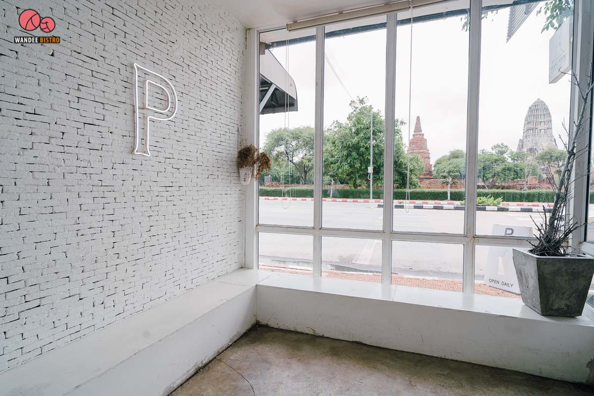 PRANG VIEW Café คาเฟ่วิวพระปรางค์ในอยุธยา